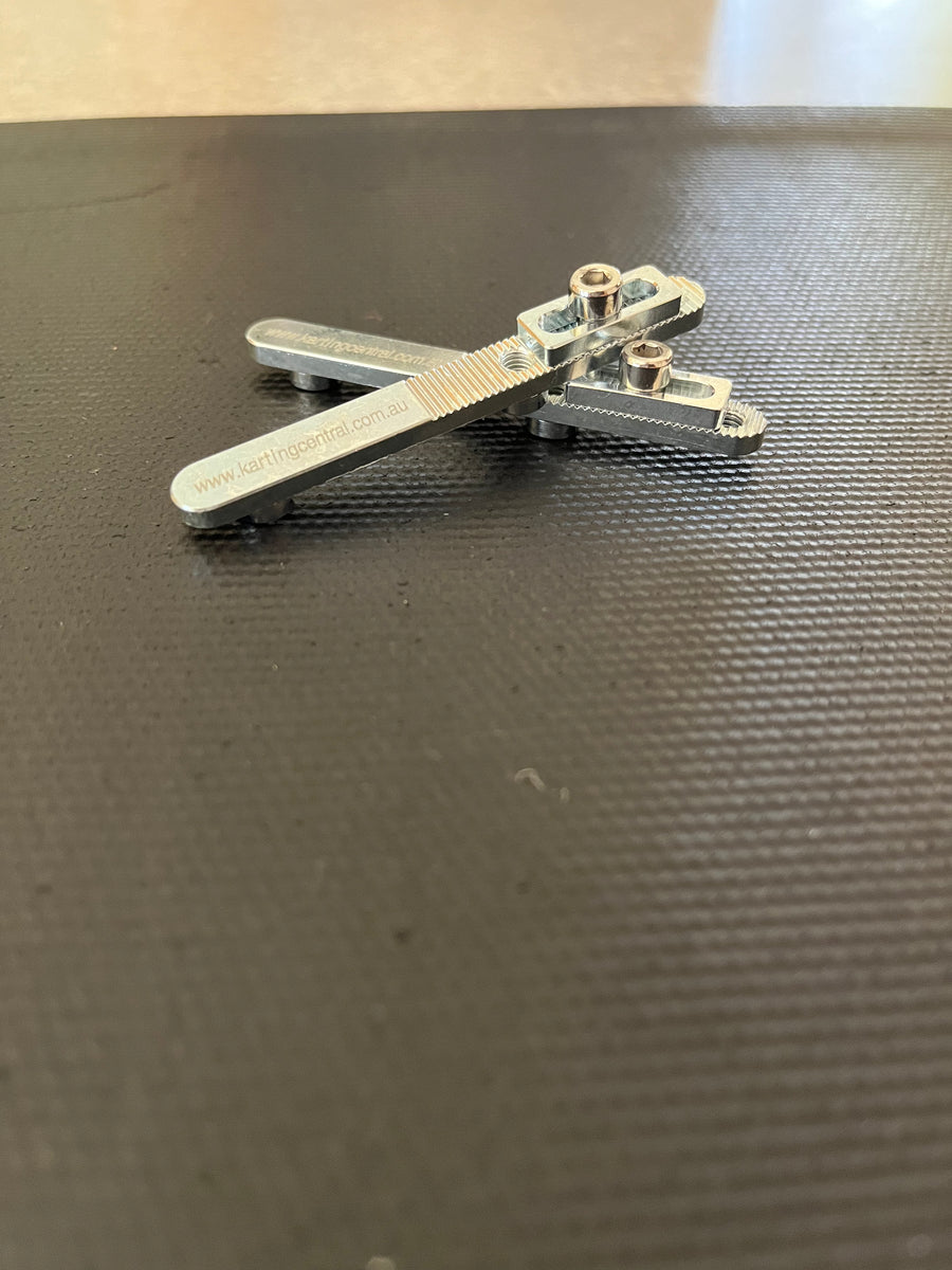 Karting Central Axle Locking Key Set - 3 Peg (Senior Kart Republic, Pa